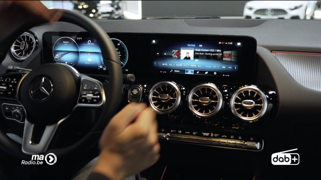 Comment écouter la radio en numérique dans votre Mercedes-Benz ...